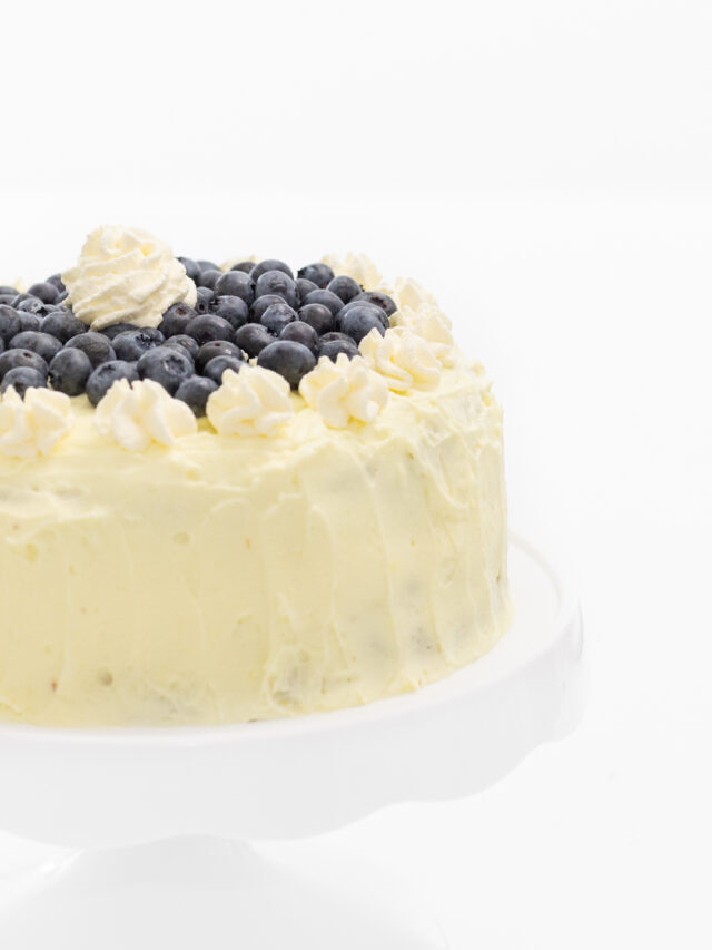 Simple Blueberry Cake with Whipped Lemon Frosting Story | Cutefetti
