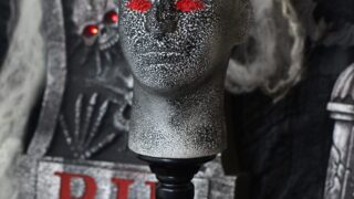 DIY Halloween Evil Styrofoam Heads | Cutefetti