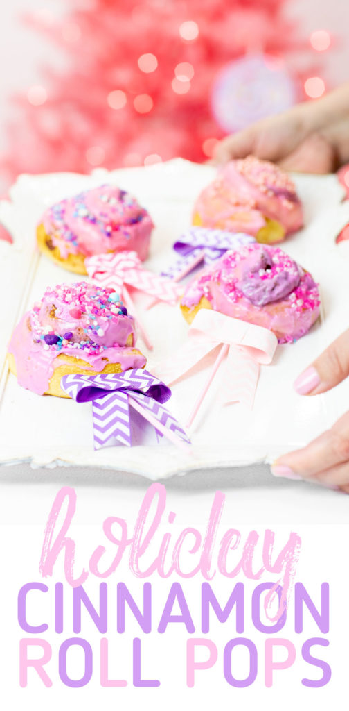 Fun Holiday Cinnamon Roll Pops | Cutefetti