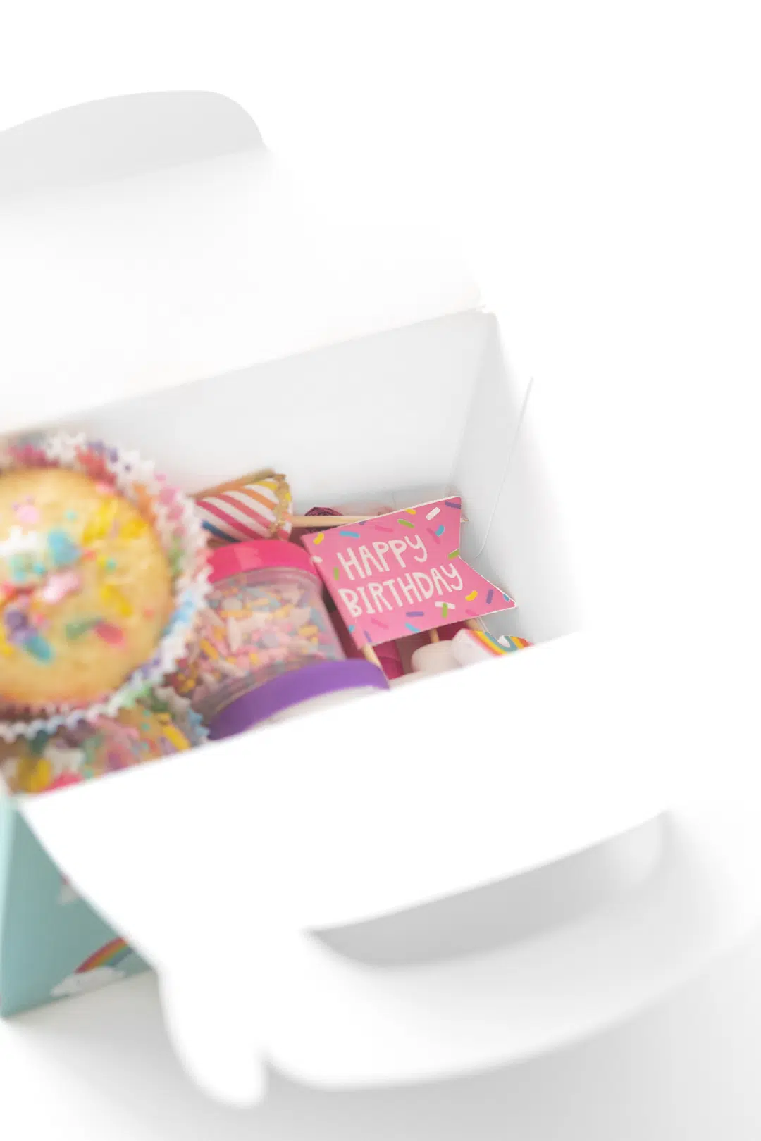 DIY Cupcake Decorating Kit | Cutefetti