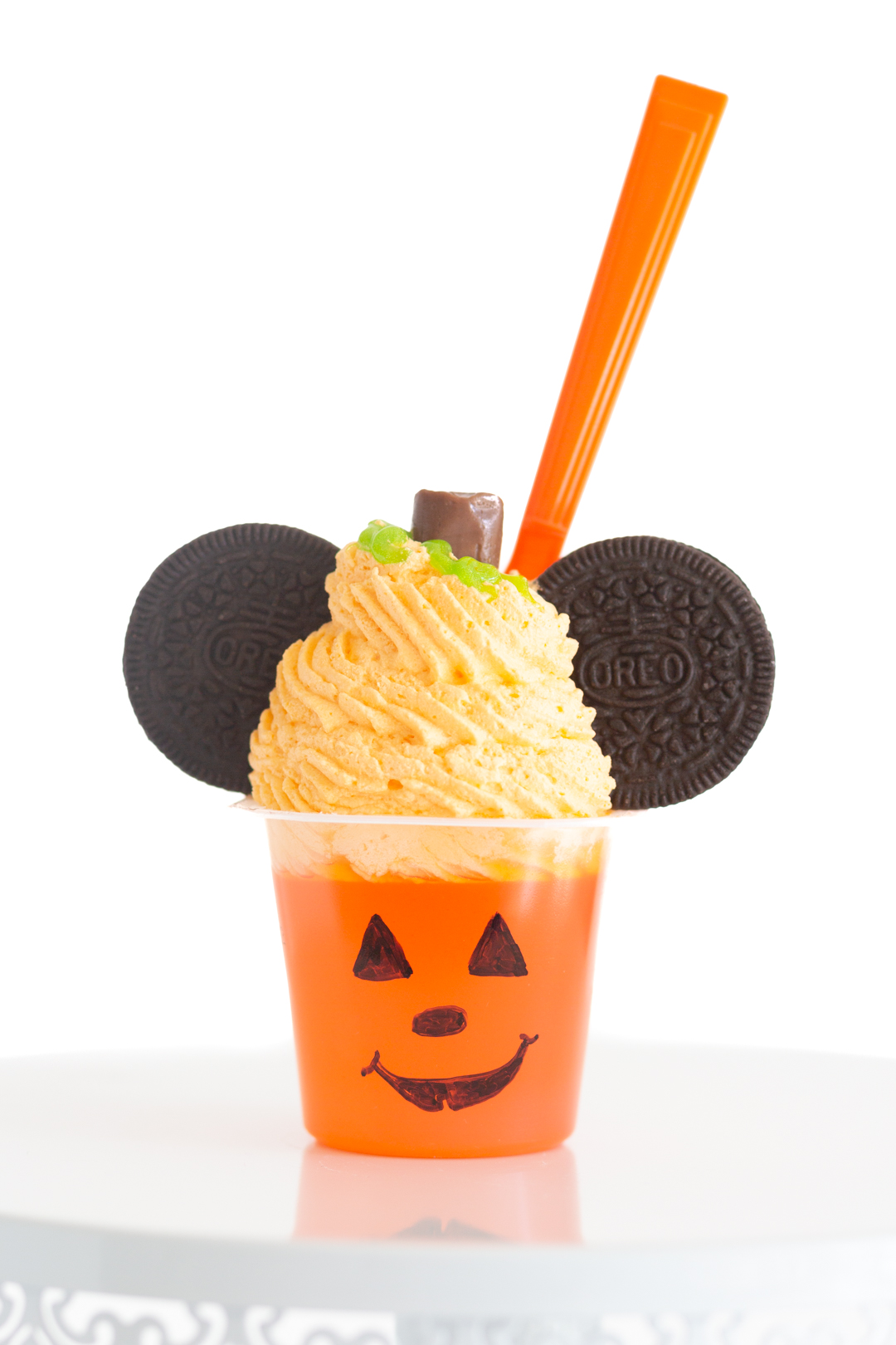 Mickey Mouse Pumpkin Gelatin Cups | Cutefetti