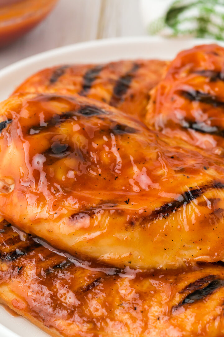 Upgrade the weekend ahead with this Grilled BBQ Chicken | Cutefetti