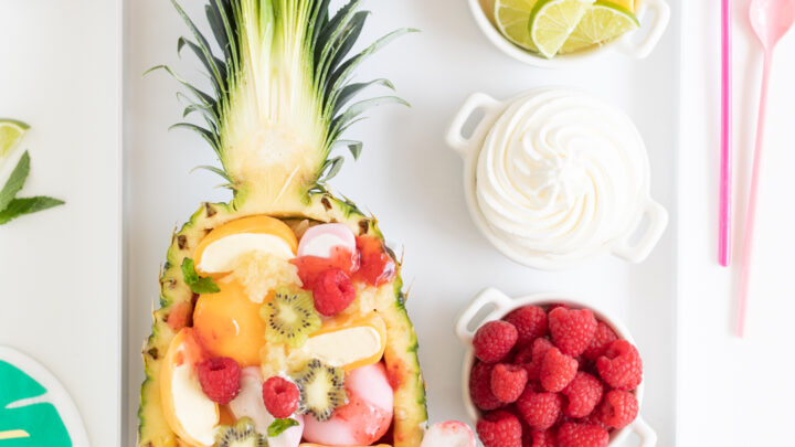 Tropical Sundae in a Pineapple | Cutefetti