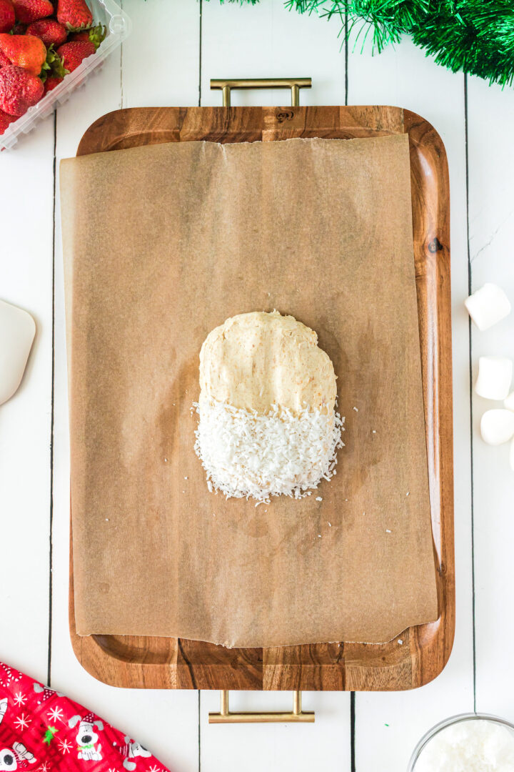 The Santa Cheesecake Ball Everyone Needs to Make | Cutefetti