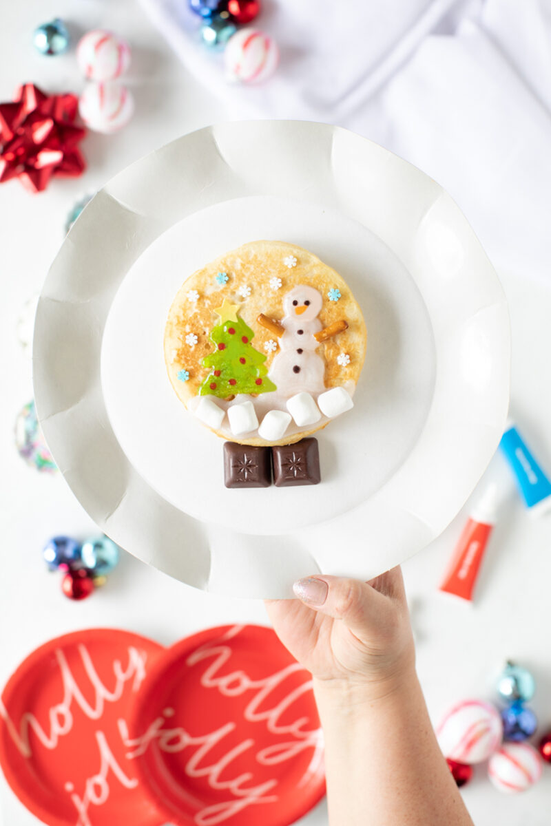 Snow-tally Cute Snow Globe Pancakes