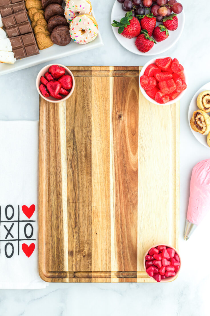 This Buttercream Dessert Board Is Better Than Chocolate & Flowers