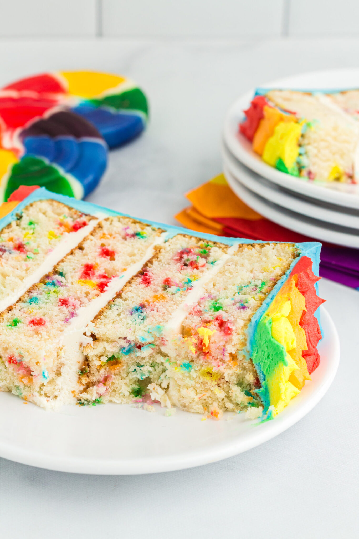 How to Make a Funfetti Rainbow Cake – Perfect for Every Celebration ...