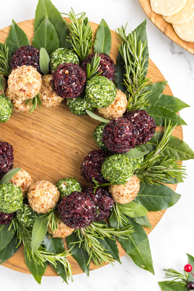 Savor the Season with a Tasty Cheese Ball Wreath | Cutefetti