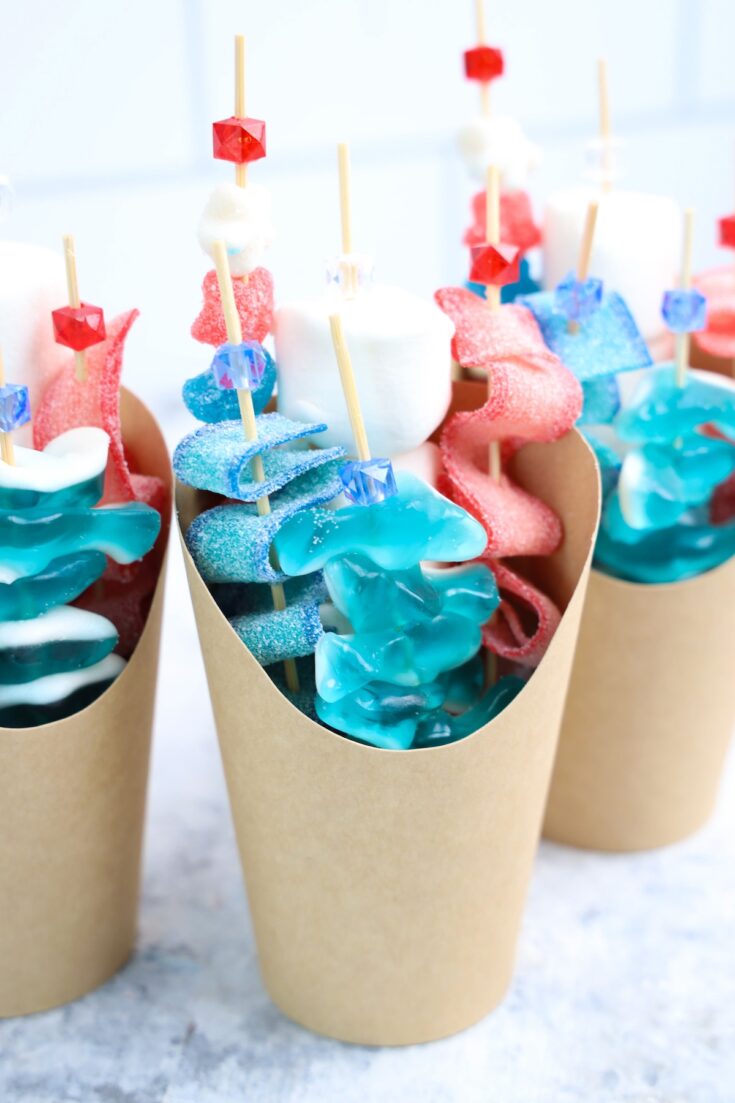 This is How To Host an Epic Beach Themed Party