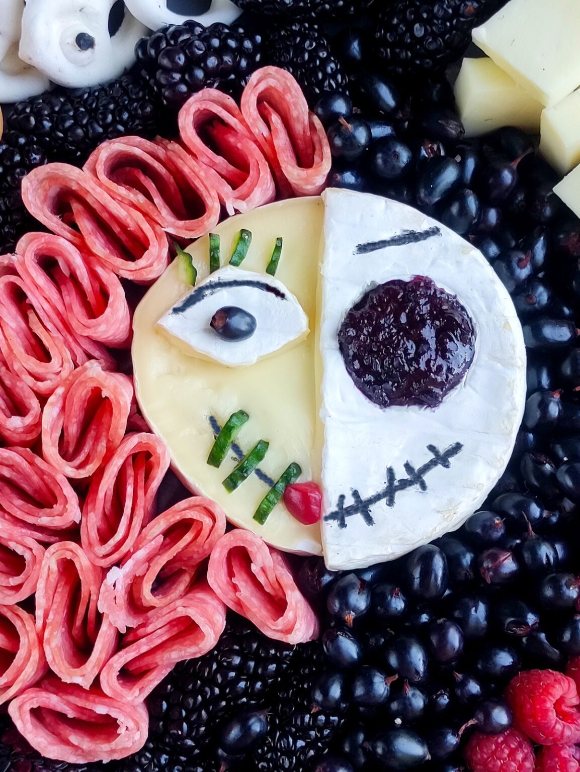 The Only Jack Skellington Charcuterie Board You Need To Make | Cutefetti