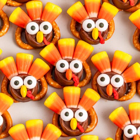 These Mini Pretzel Turkeys Will Make You Giggle