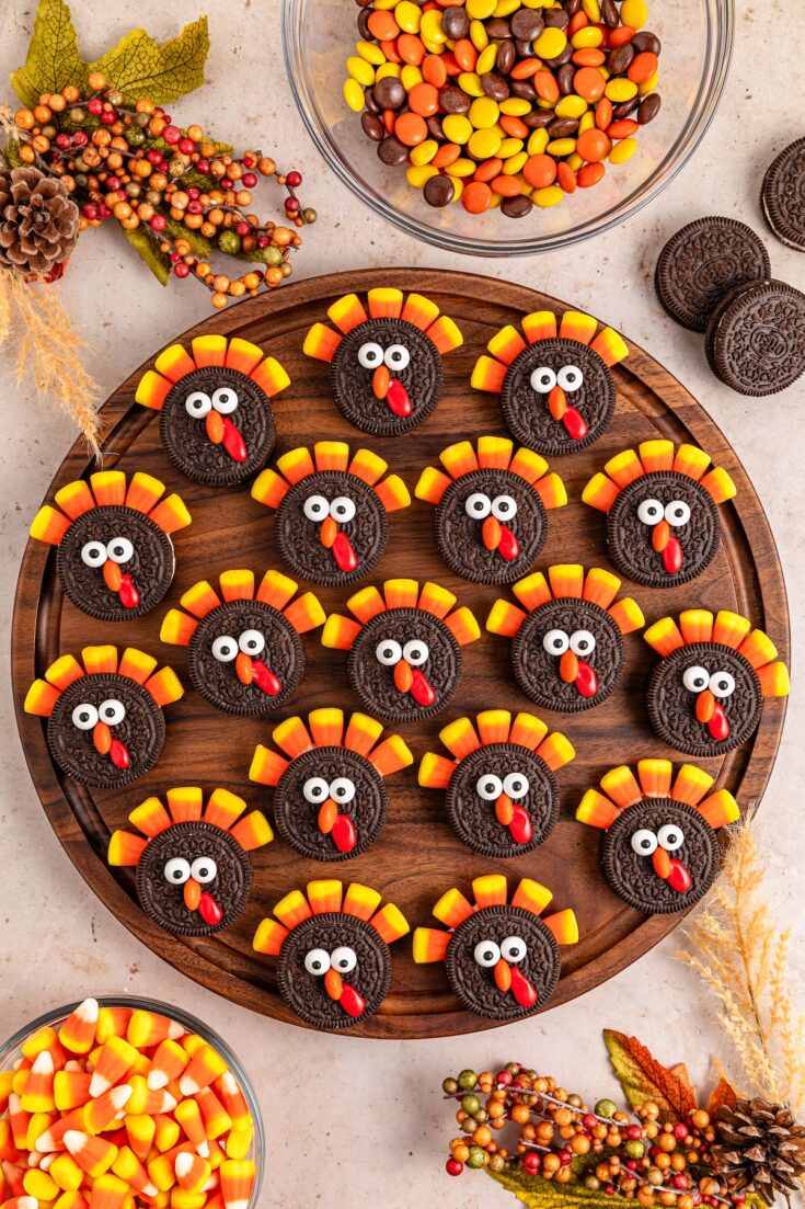 How to Make Fun OREO Cookie Turkeys in Minutes
