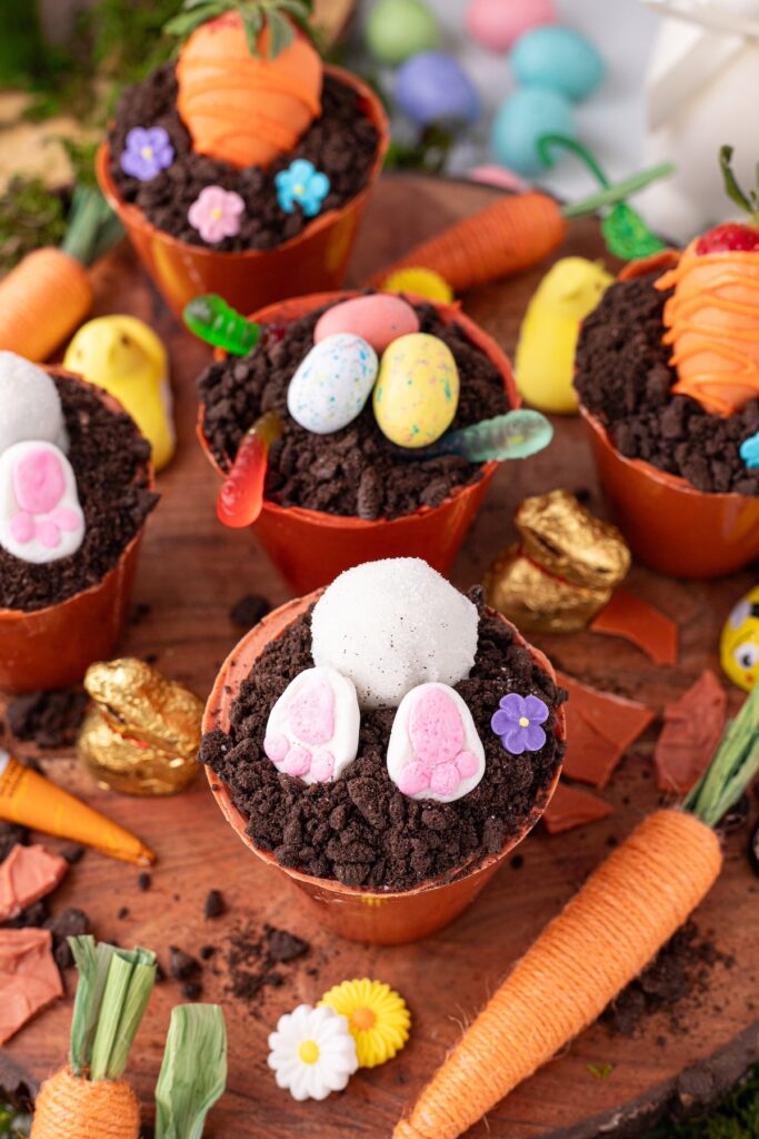 How to Make The Cutest Flower Pot Cupcakes | Cutefetti