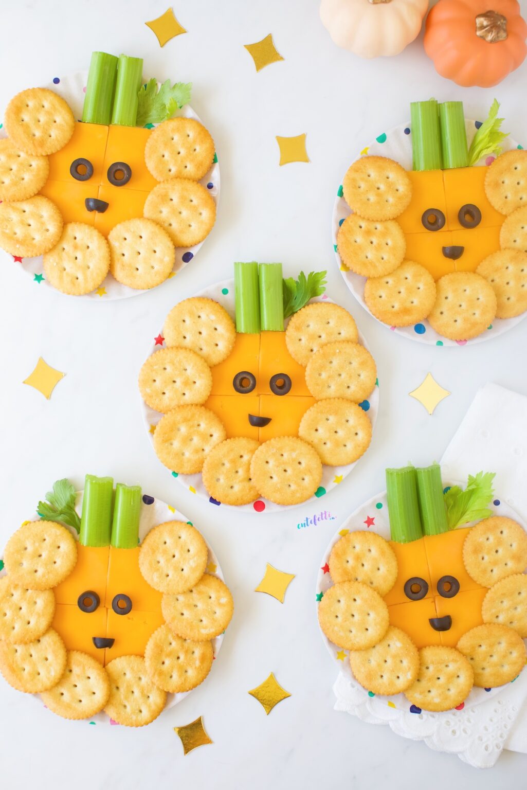 Mini Pumpkin Cheese Plates You Need to Copy Immediately