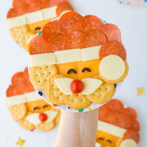 The Santa Snack Plates That Should Be Breaking the Internet :P | Cutefetti