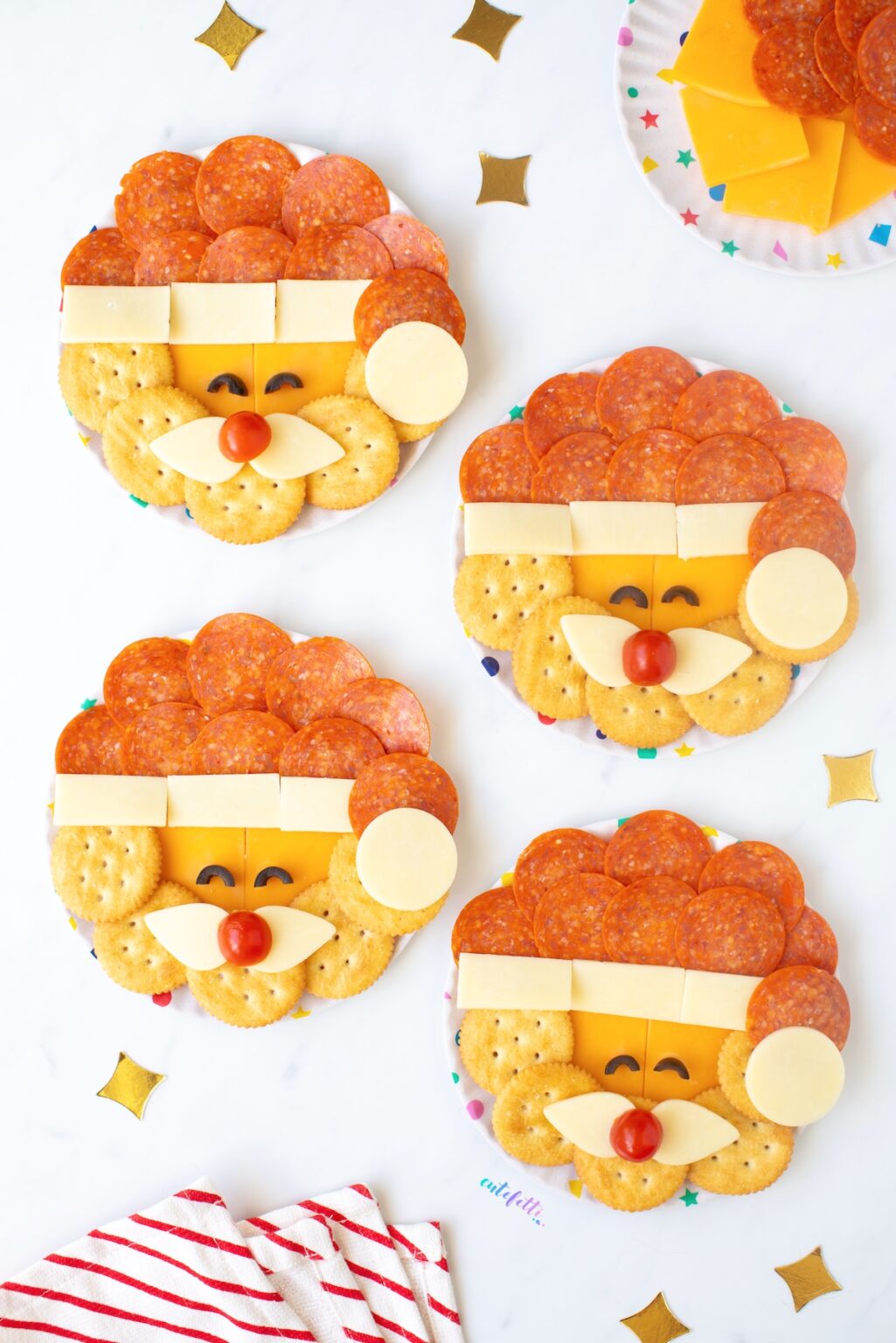The Santa Snack Plates That Should Be Breaking the Internet :P | Cutefetti