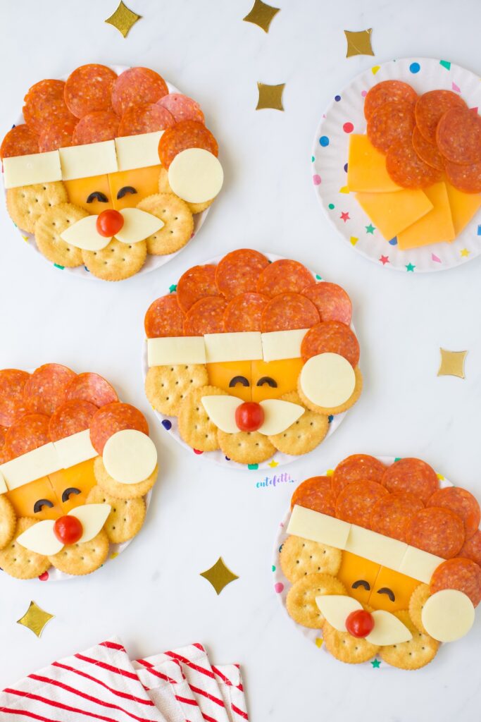 The Santa Snack Plates That Should Be Breaking the Internet :P | Cutefetti